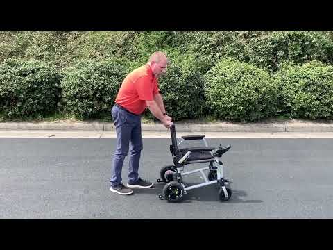Zoomer® Lightweight Folding Power Chair